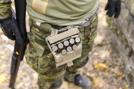 What is the Correct Way to Shoulder a Shotgun? [Do It Right]